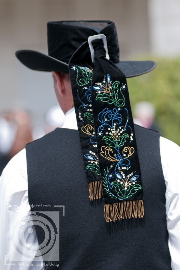 Photos de coiffes et costumes bretons - A travers l'objectif