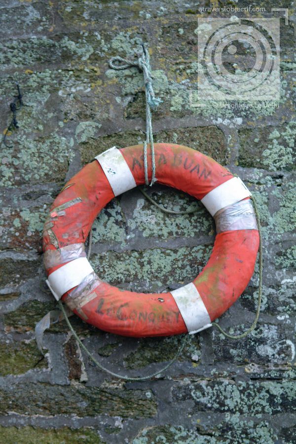 Photo de bouée de sauvetage - Bateaux